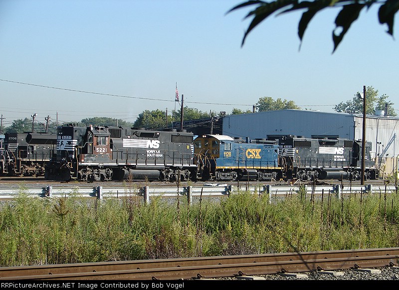 NS 5221 & 5223; CSX 1128